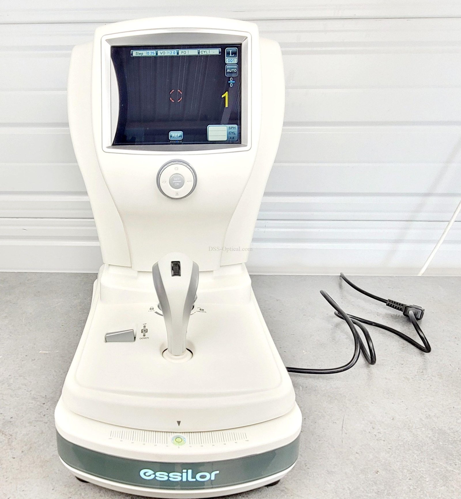 ESSILOR Automatic Refractometer Keratometer AKR-400 ANT06